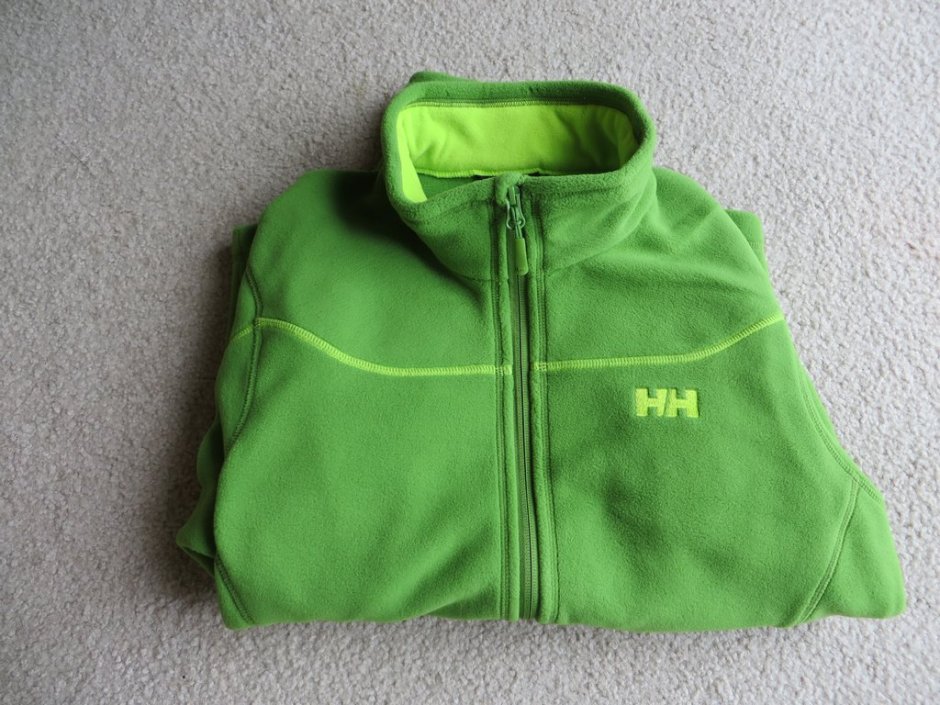 Dressing for Winter Hiking. Layering explained. – TreeLineBackpacker